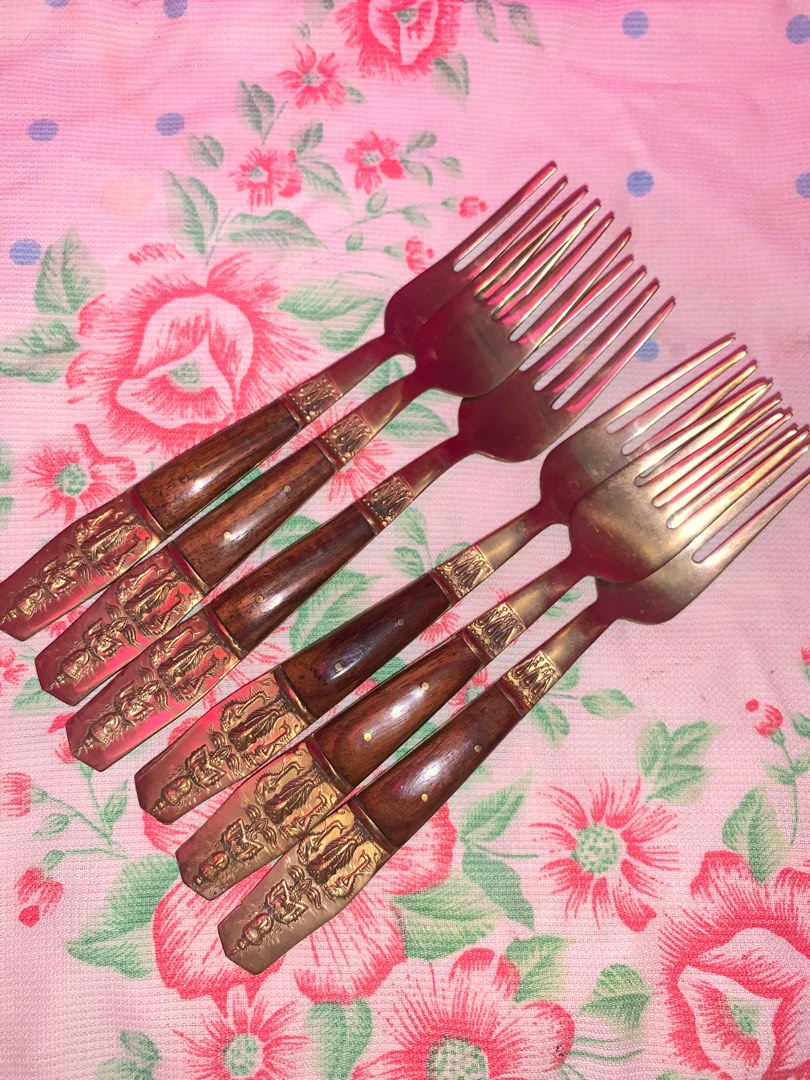 Dinner fork kuningan thailand, Antik, Pajangan di Carousell