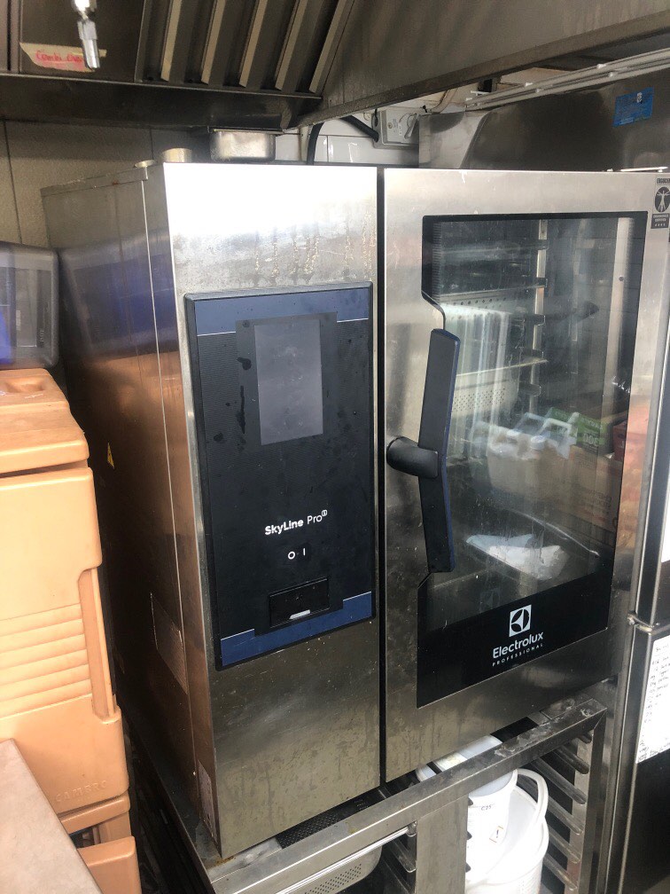 Electrolux Skyline pro 10 GN Combi Oven, TV & Home Appliances, Kitchen ...