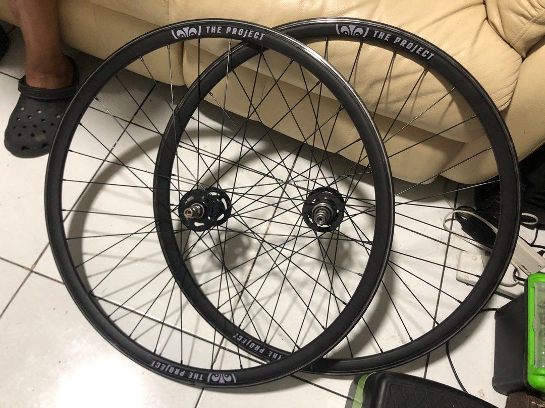 Fixed Gear Wheel Set The Project Rims VP hubs, Sports Equipment ...