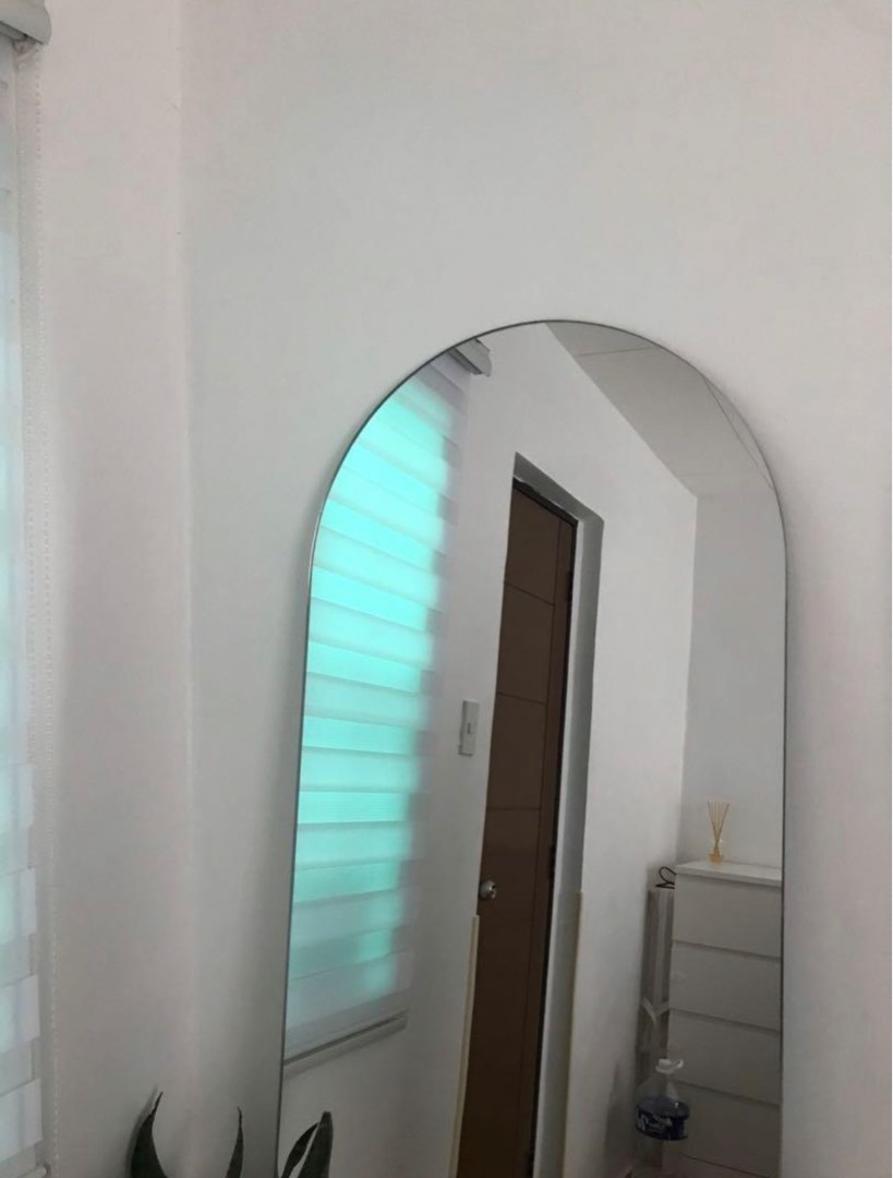 Frameless Arc Mirror 2ft x 6ft on Carousell