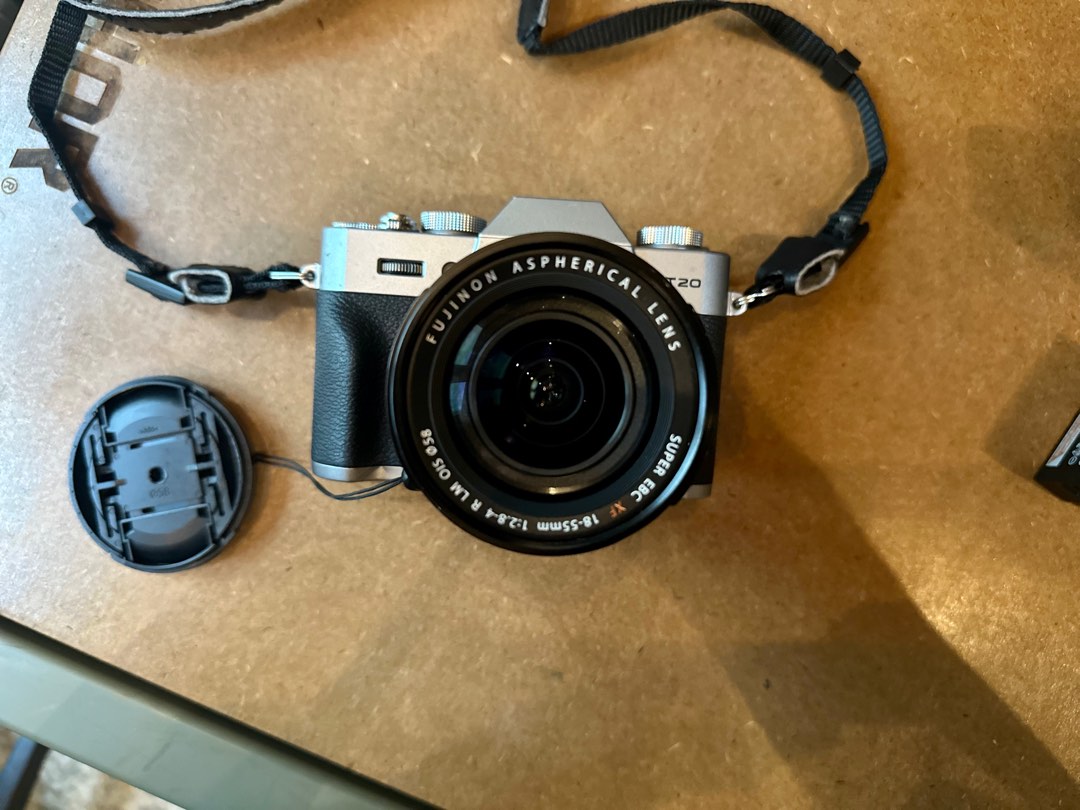 Fujifilm XT20 mirrorless camera, Photography, Cameras on Carousell