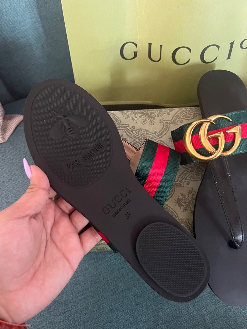 GUCCI FLAT SANDALS on Carousell
