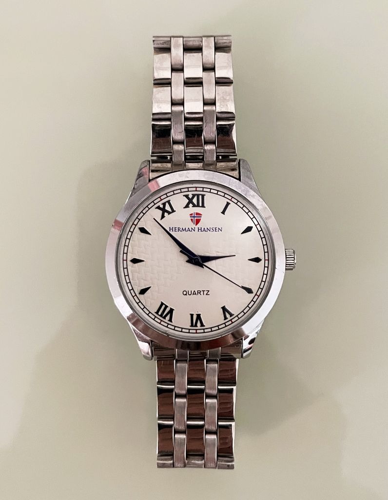 Herman Hansen Watch, 名牌, 手錶 - Carousell