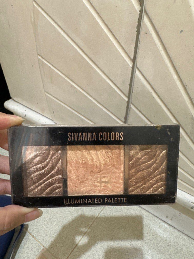 Highliter sivanna, Kesehatan & Kecantikan, Rias Wajah di Carousell