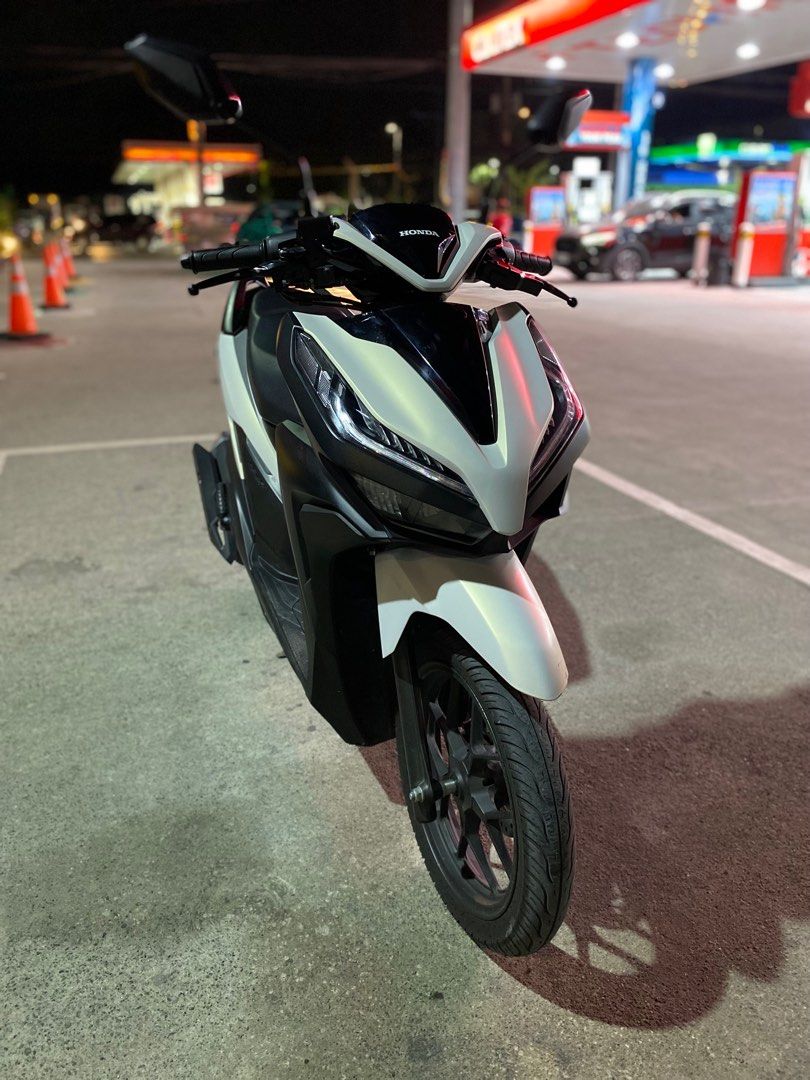 Honda Click V2 2022, Motorbikes, Motorbikes for Sale on Carousell