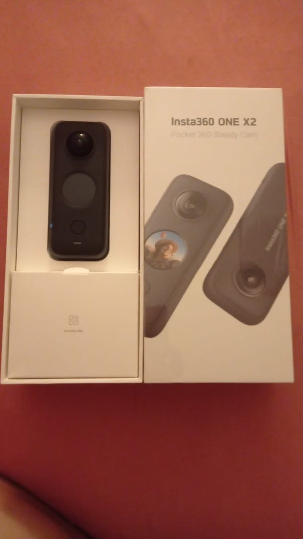 Insta 360 camera, Mobile Phones & Gadgets, Other Gadgets on Carousell