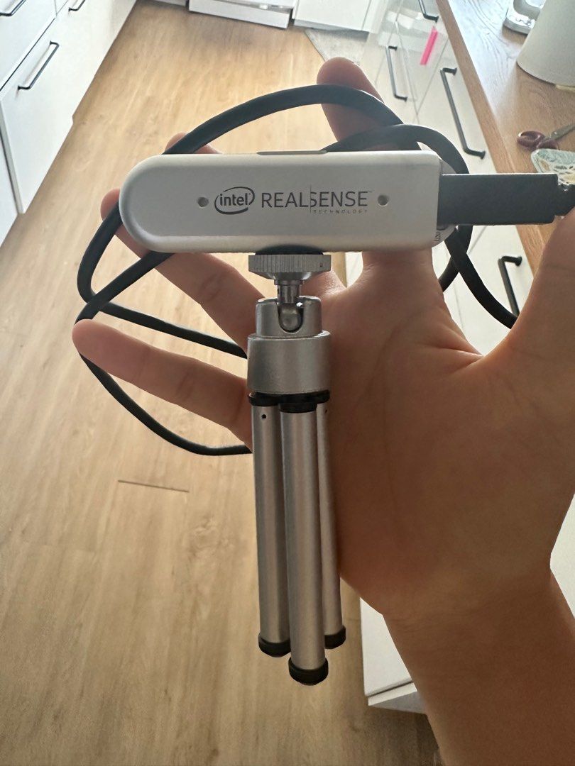 Intel REALSENSE computer vision camera D435, Computers & Tech, Parts ...