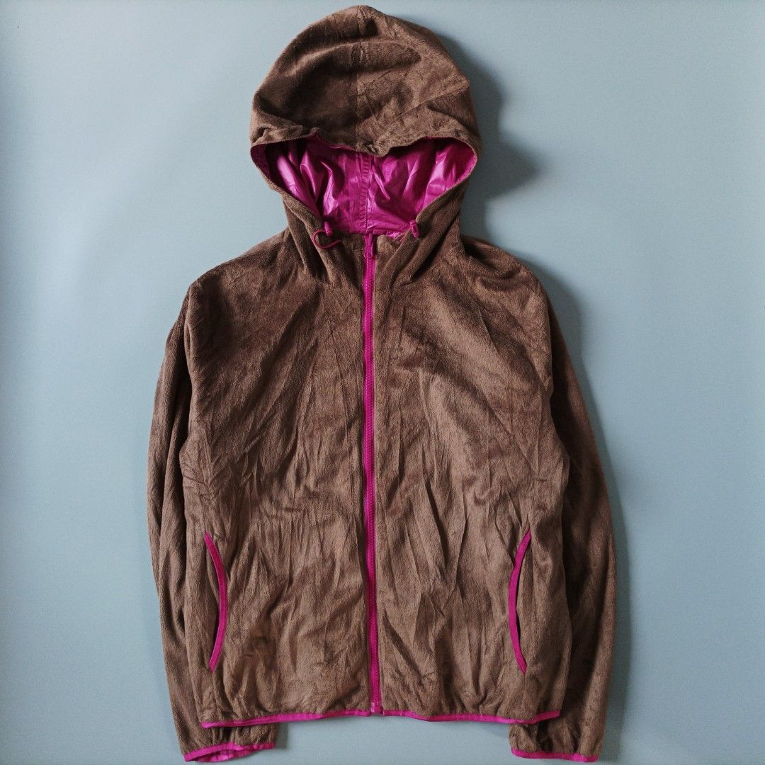 Jaket Uniqlo reversible fleece pink, Fesyen Wanita, Pakaian Wanita ...