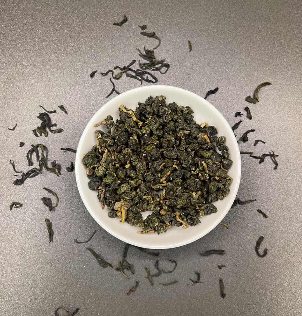 Jin Xuan Taiwan Oolong Tea, Food & Drinks, Beverages on Carousell