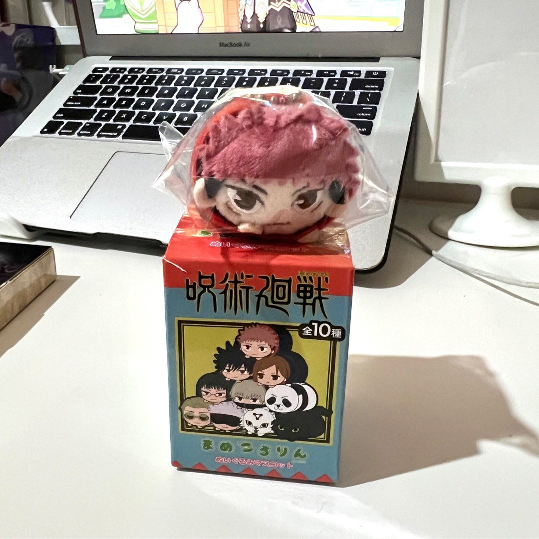 Jujutsu Kaisen Yuji small plushie, Hobbies & Toys, Collectibles ...