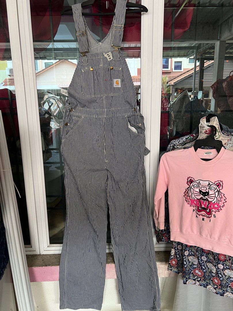 JUMPSUITS ADA TULISAN CARHART, Women's Fashion, Dresses & Sets ...