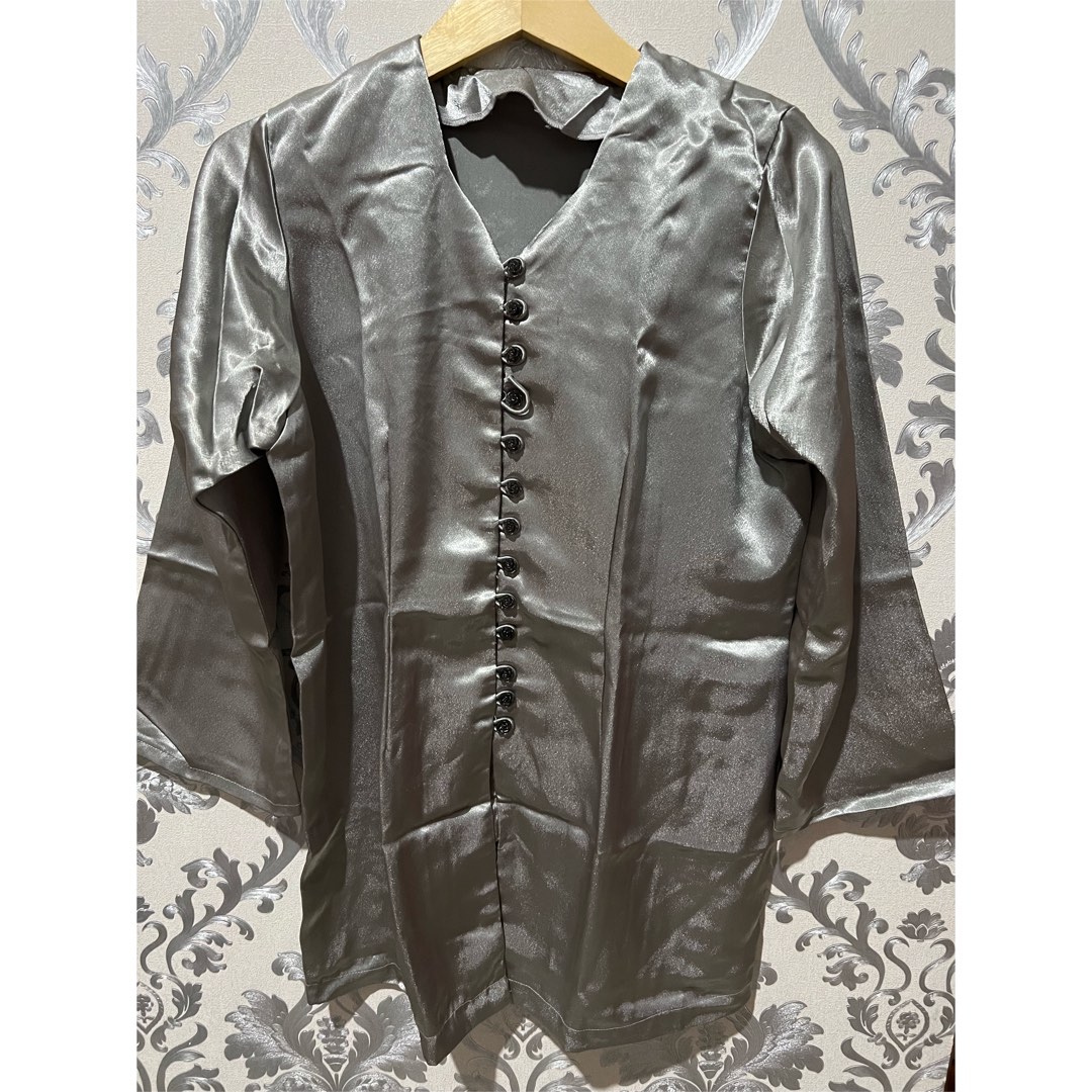 [NETT]Kebaya satin/ kebaya modern/ kebaya wanita dewasa/ kebaya polos ...