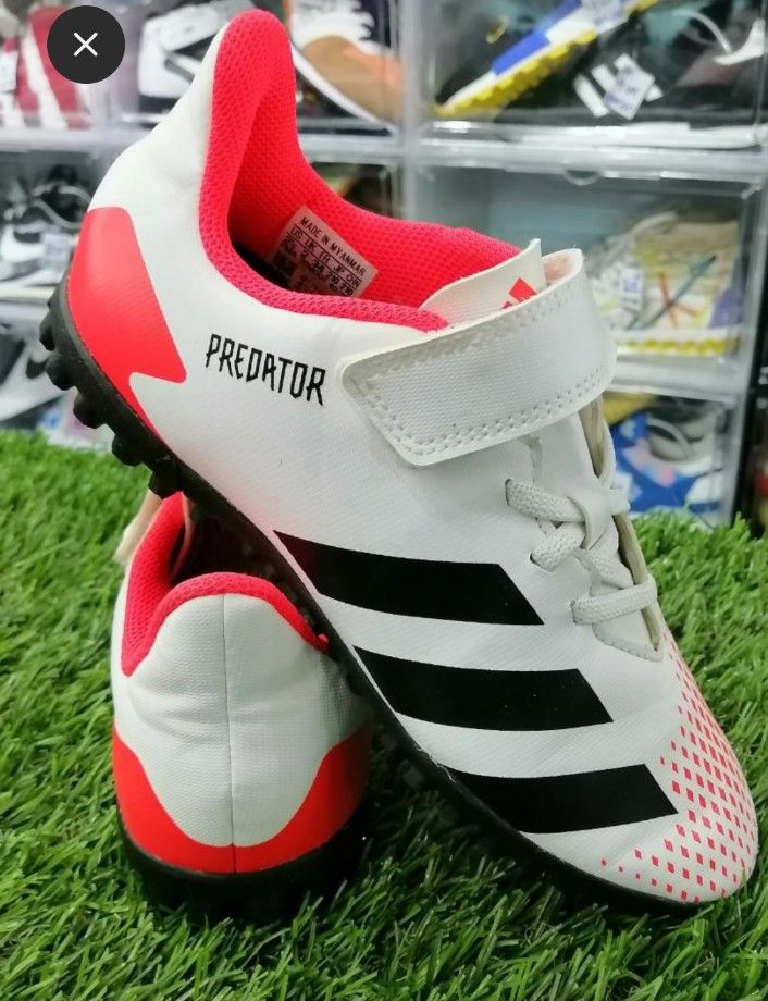 Kids Predator Adidas football shoes, Babies & Kids, Babies & Kids ...