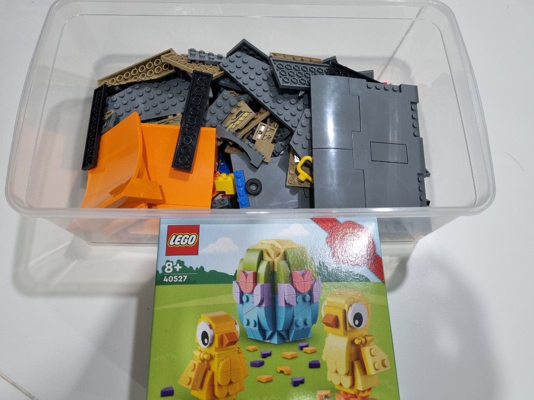 Lego 40527 + box of legos, Hobbies & Toys, Toys & Games on Carousell
