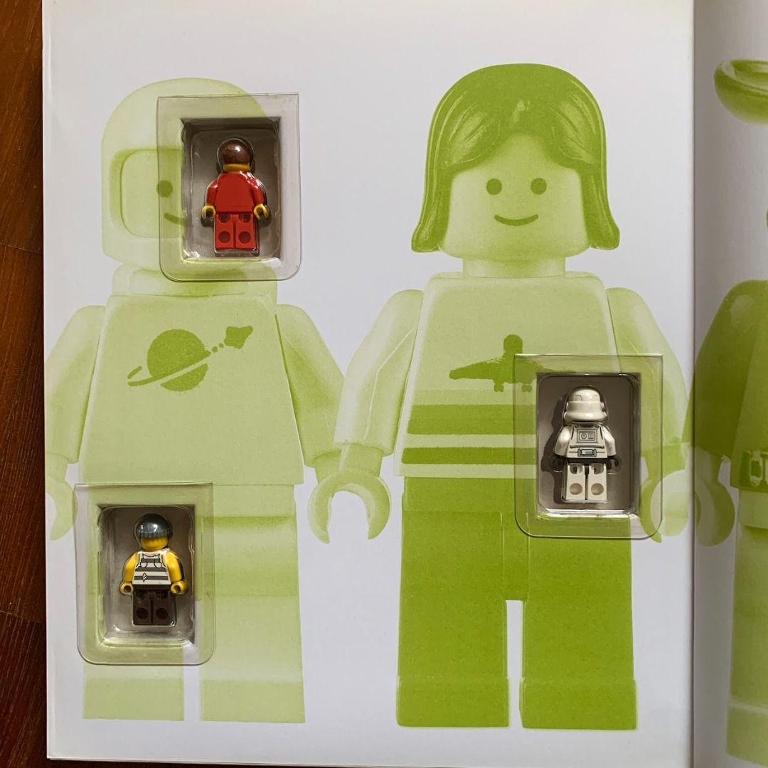 LEGO Minifigure Year by Year: A Visual History book (2013), Hobbies & Toys, Toys & Games on ...