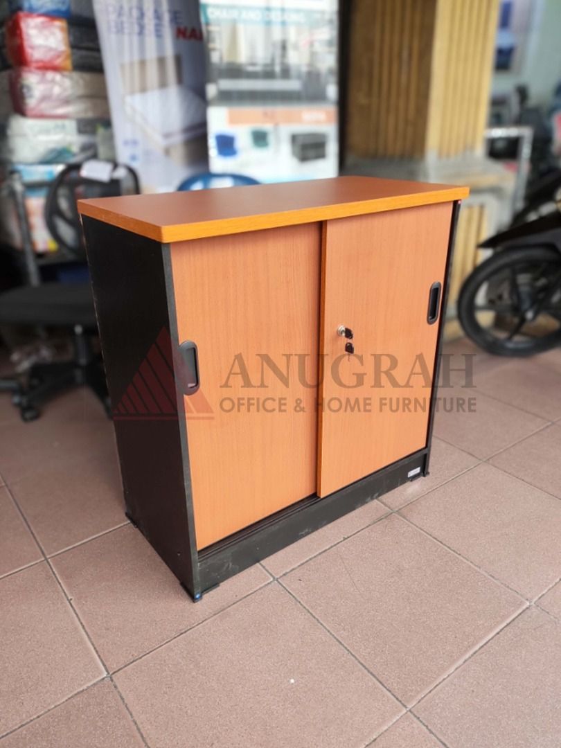 Lemari Rak Pendek 2 pintu Sliding lunar 705 kabinet geser kantor ...