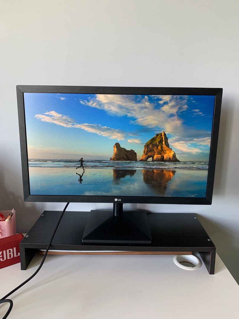 LG 22 inch monitor (Model: 22MN430M-B), Computers & Tech, Parts ...