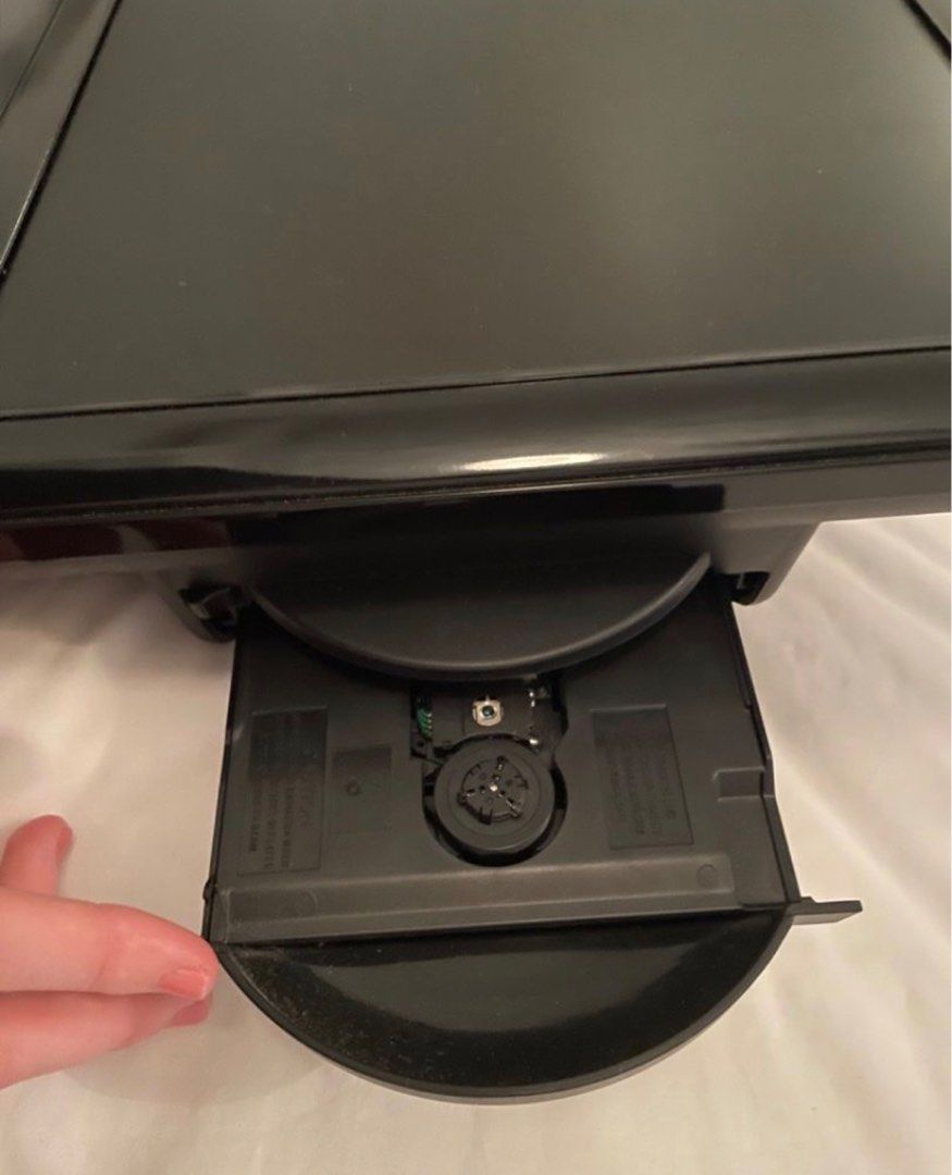 Logik tv and dvd player, TV & Home Appliances, Other Home Appliances on ...