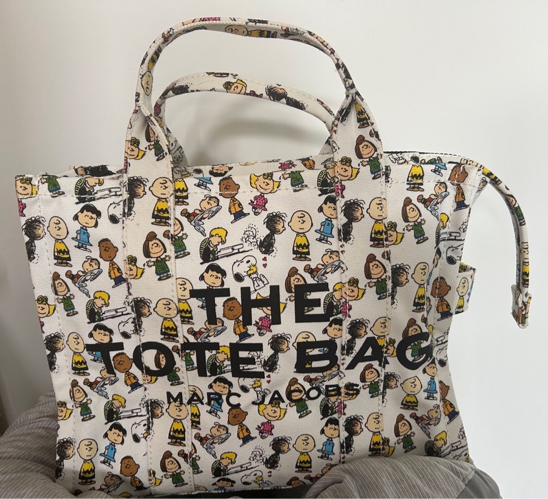 Marc Jacobs x Snoopy Tote Bag, 女裝, 手袋及銀包, Tote Bags - Carousell