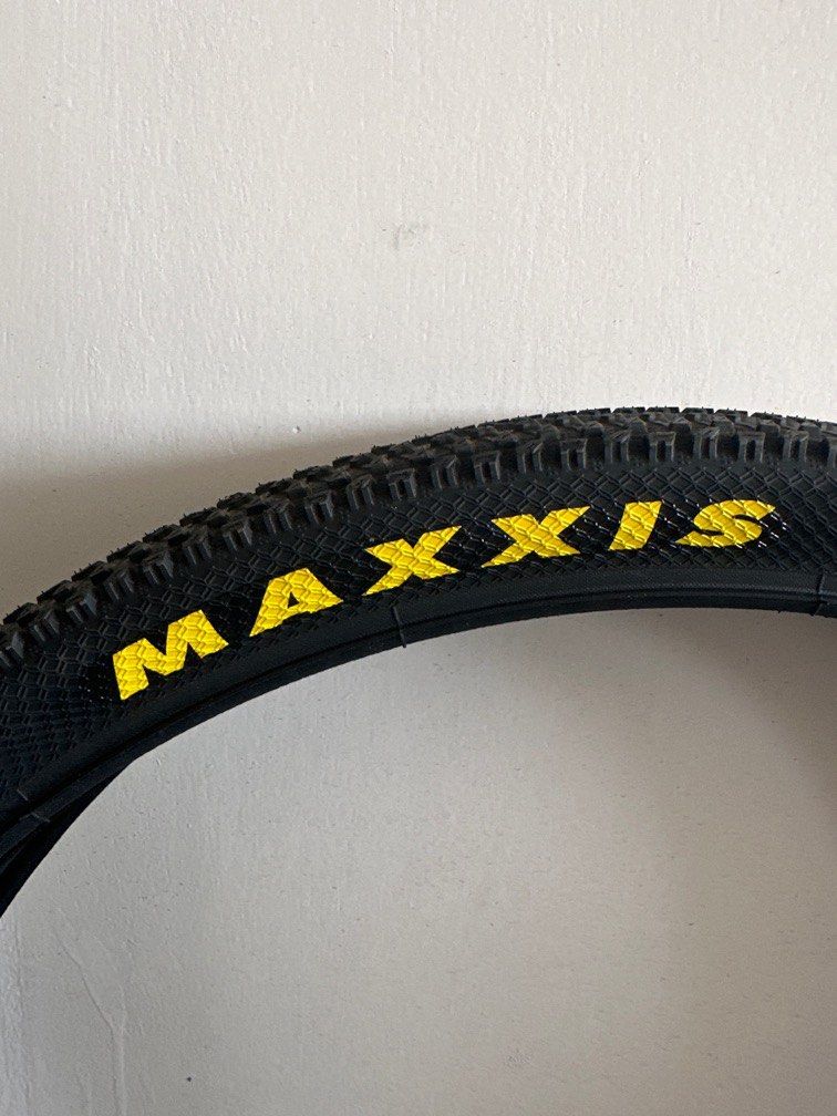 Maxxis pace 26 inch 26er 26” tyre / tire, Sports Equipment, Bicycles ...
