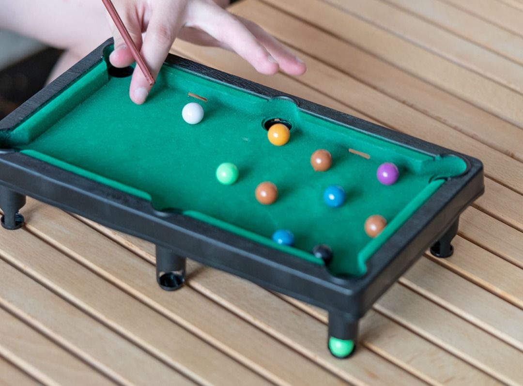Miniatures - Mini 8 Ball (Billiards / Pool / Snooker / Carom) table ...