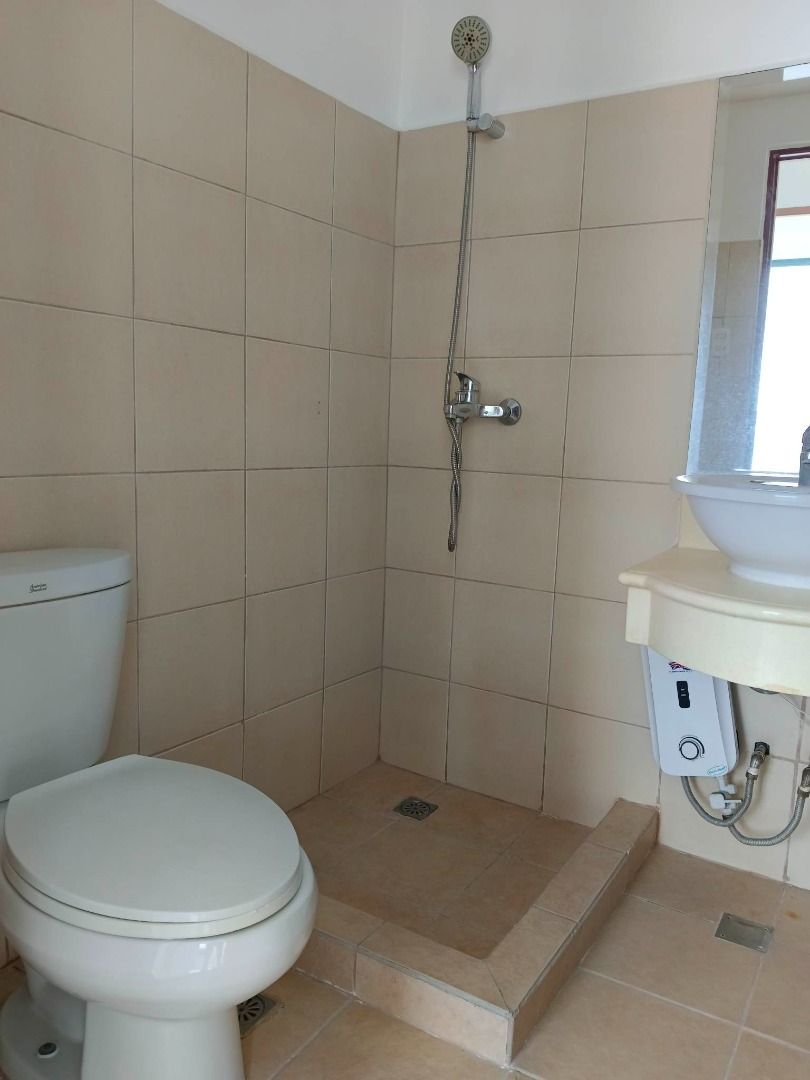 For Lease Affordable 2 Bedroom Bare Condo at Eastwood Parkview QC ...