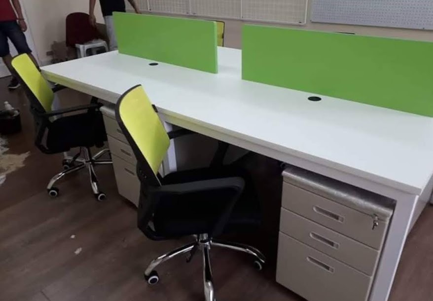 Office Linear Workstation with screen panel / metal legs office ...