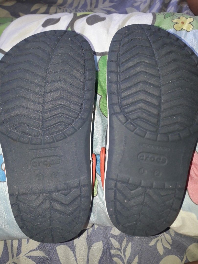 Original Crocs j2 on Carousell