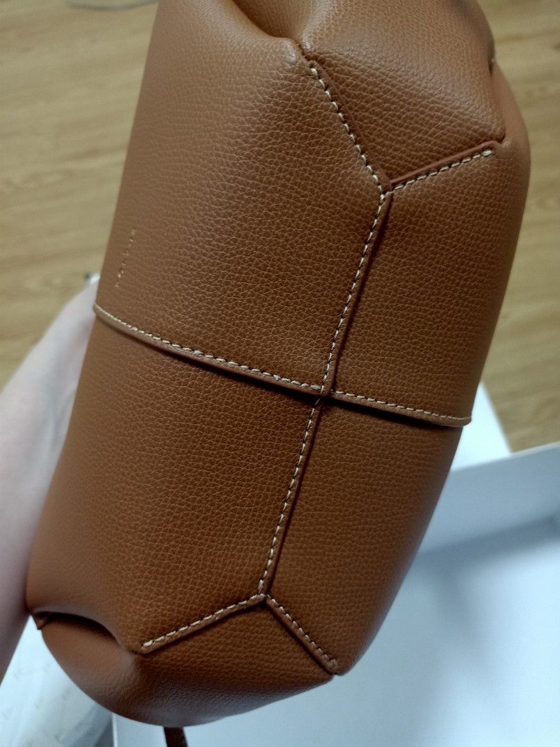 Polene cyme mini - camel on Carousell