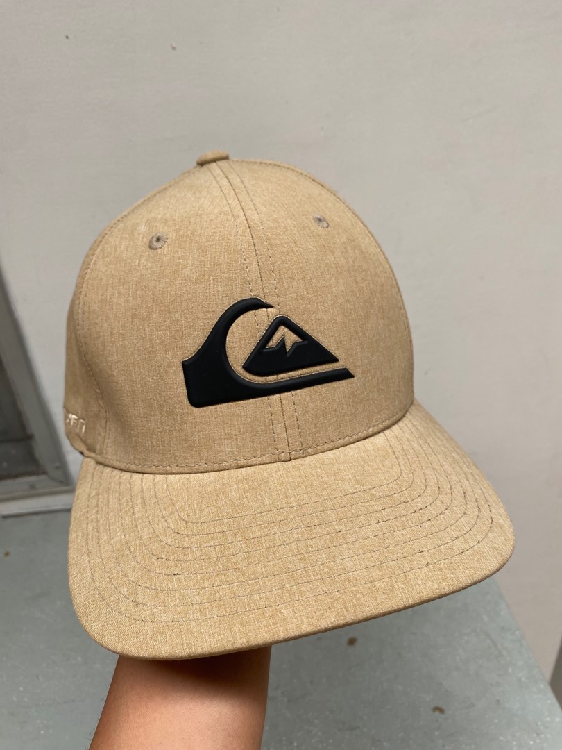 Quicksilver Flexifit Cap, Men's Fashion, Watches & Accessories, Caps ...