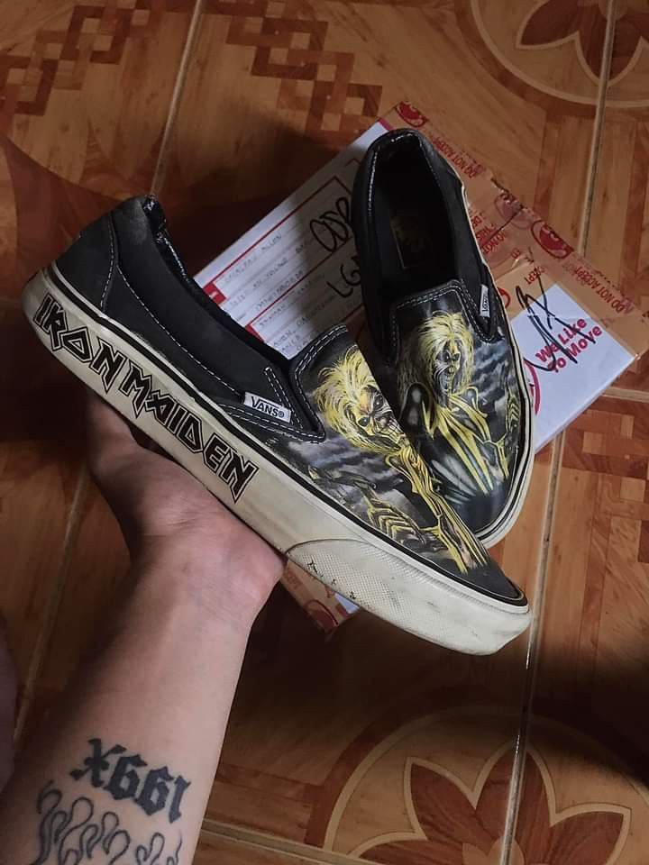 RARE VANS x IRON MAIDEN KILLERS SLIP ON on Carousell