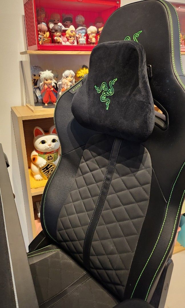 RAZER GAMING CHAIR, Furniture & Home Living, Furniture, Chairs on Carousell