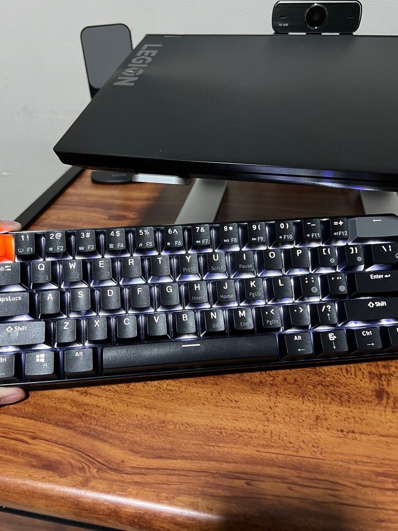 RK61 + Free Keycaps (white and yellow, keychron), Computers & Tech ...