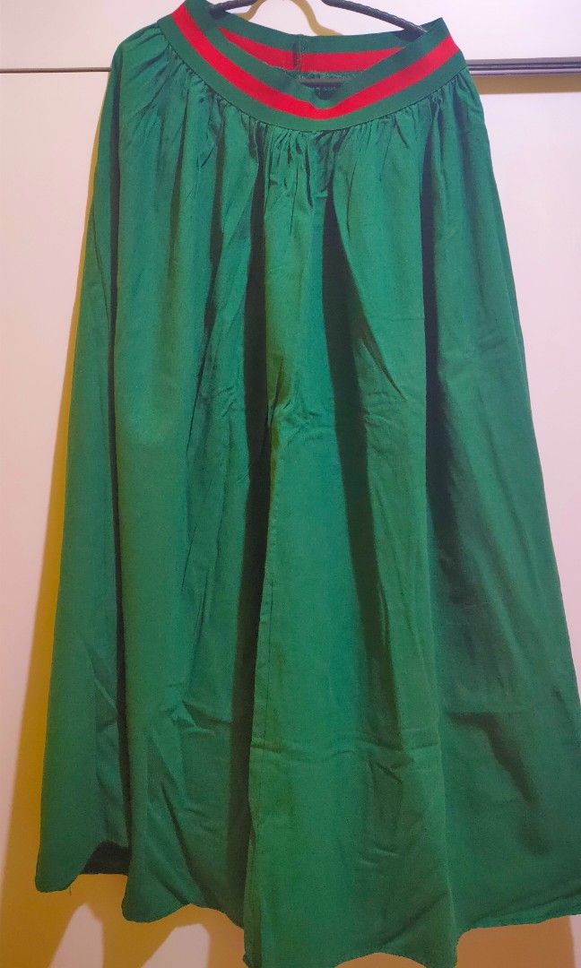 Rok Linen Klok, Fesyen Wanita, Pakaian Wanita, Gaun & Rok di Carousell