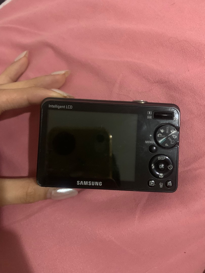 SAMSUNG digital camera, Photography, Cameras on Carousell