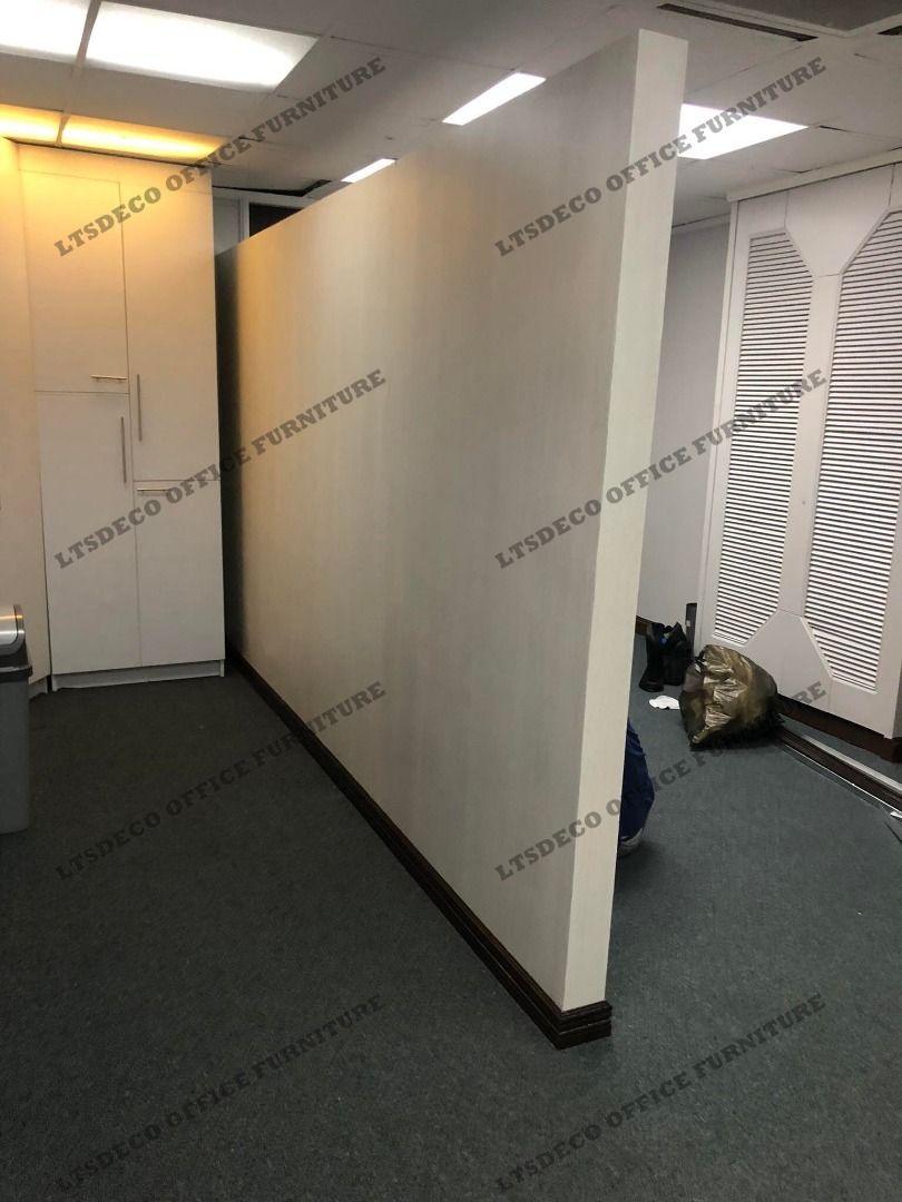 SCREEN PANEL FULL LAMINATED OFFICE FURNITURE PARTITION on Carousell