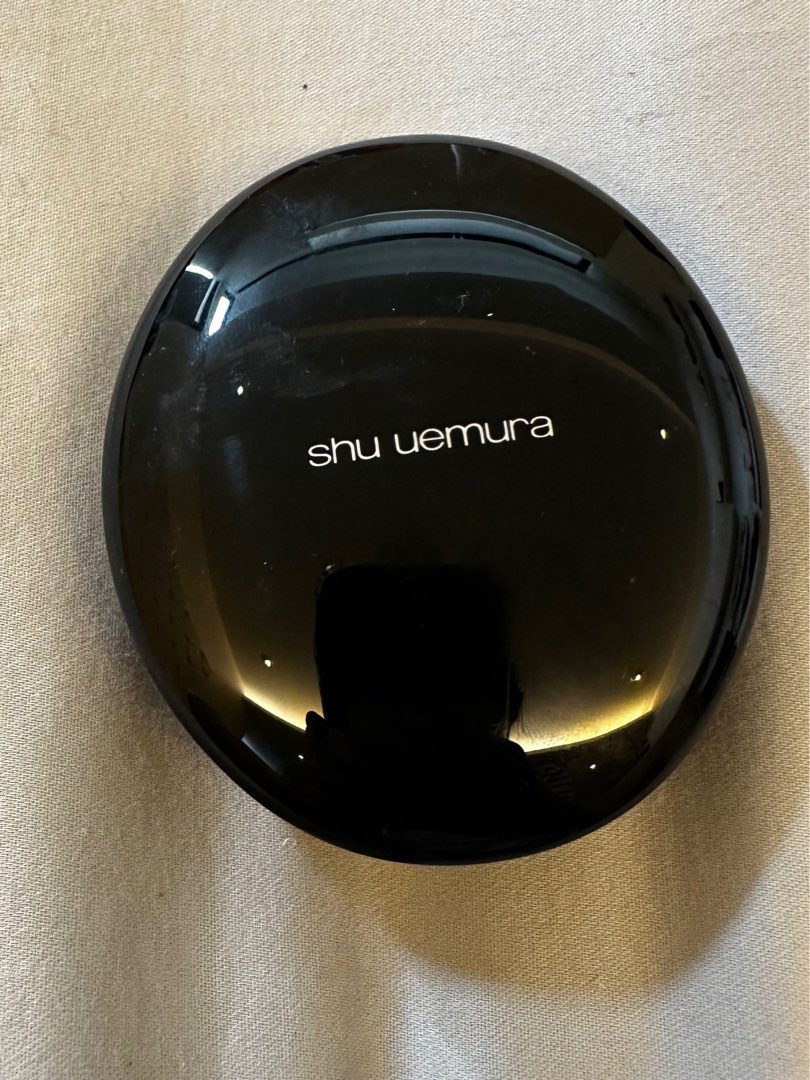Shu uemura compact, Beauty & Personal Care, Face, Makeup on Carousell