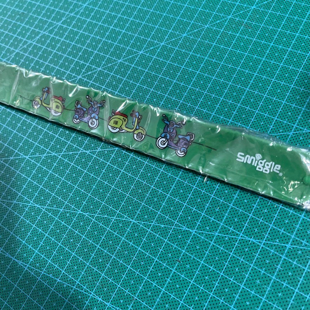 Smiggle ‘Motorcycles’ Wrist Slapband Slap Band ORIGINAL - New on Carousell