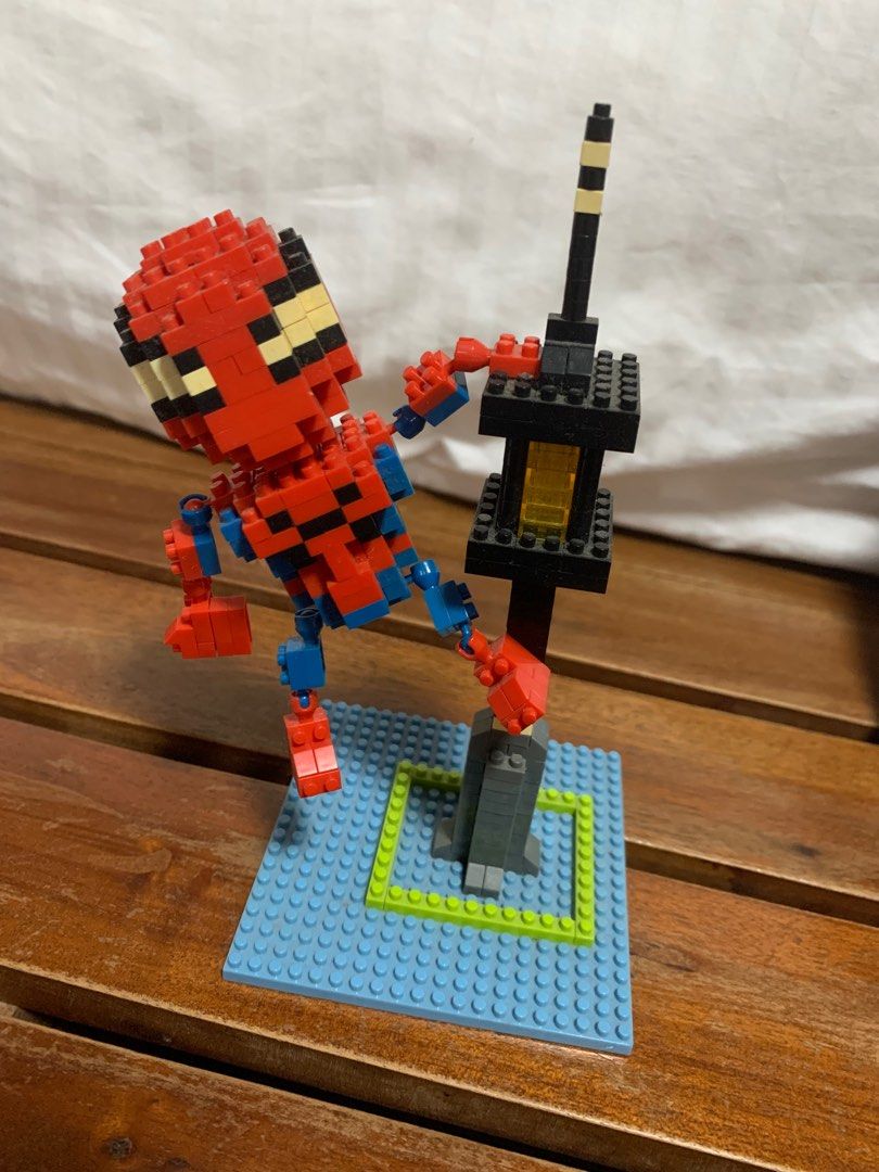 Spiderman legi - bootleg on Carousell