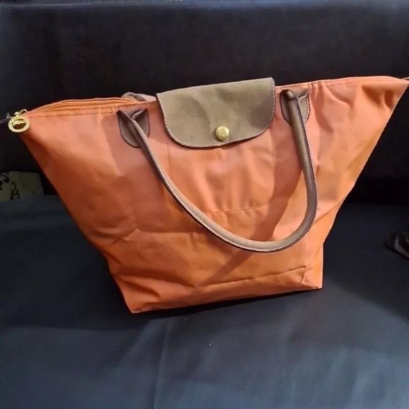 TAS LONG CHAMP ORANGE, Fesyen Wanita, Tas & Dompet di Carousell