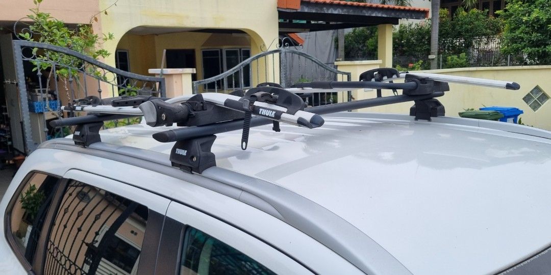 Thule Roof Rack with Bicycle carrier - Mitsubishi Outlander, Car ...