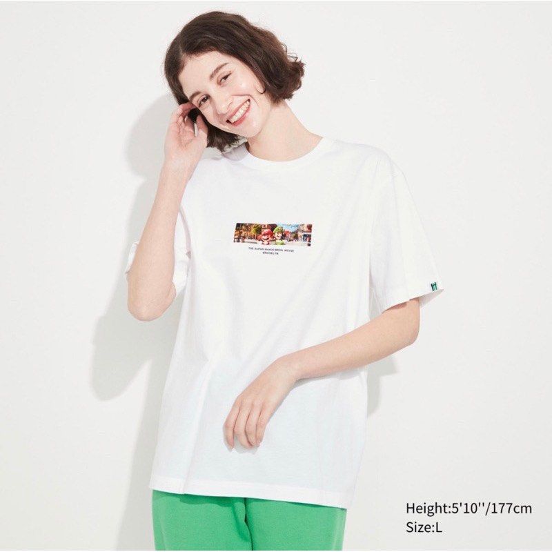 Uniqlo T-Shirt Mario Bros Original, Fesyen Wanita, Muslim Fashion ...
