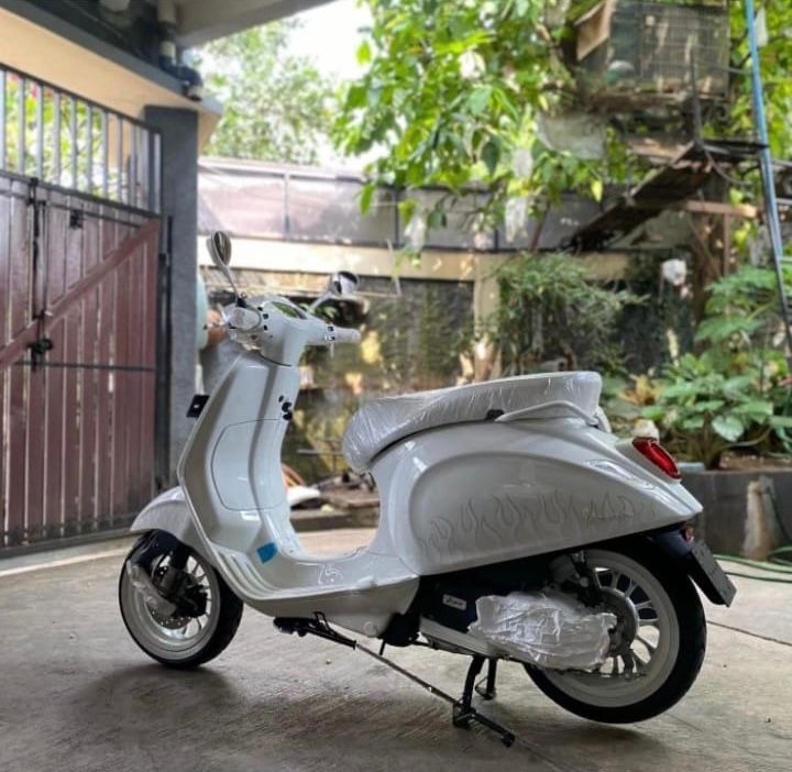 Vespa Matic Sprint X Justin Bieber 150CC Built Up Italy Limited Edition ...