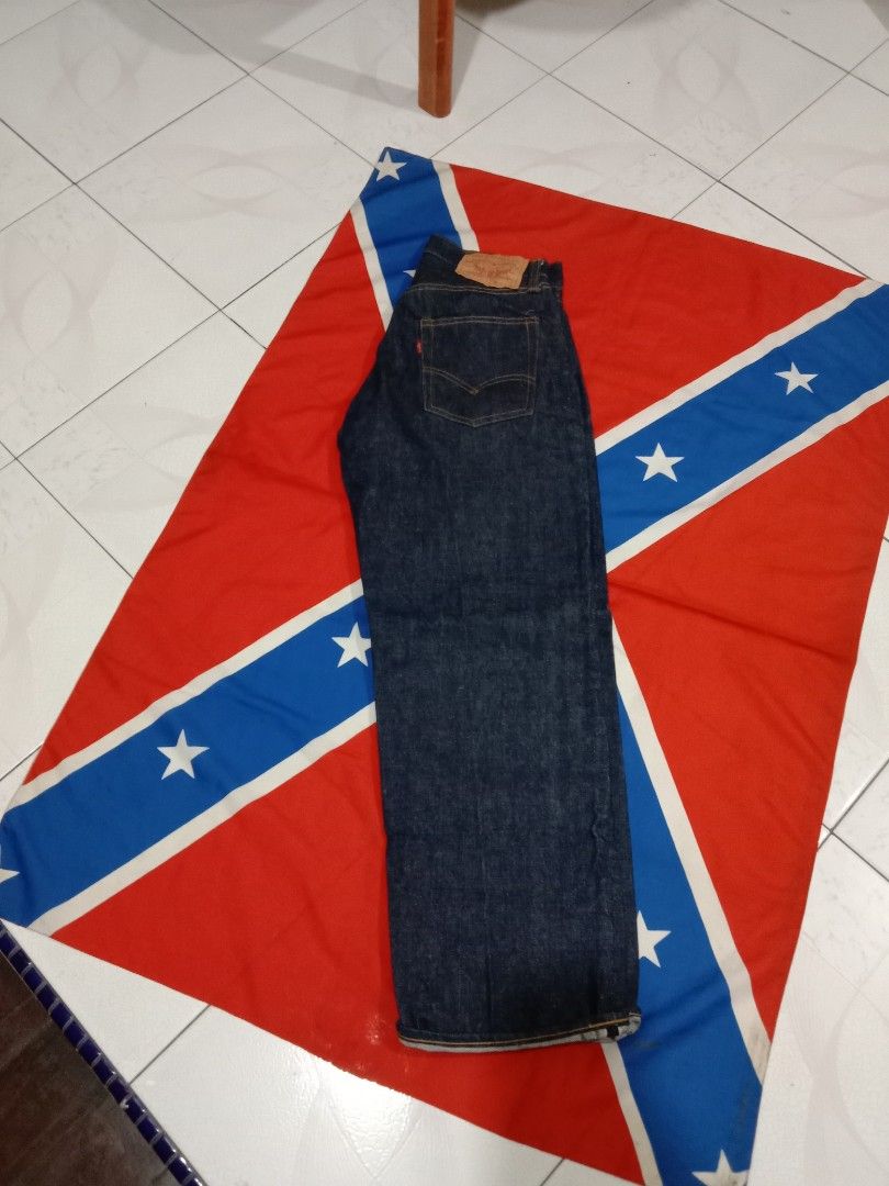 Vintage Levi's Big E True vintage, Men's Fashion, Bottoms, Jeans on ...