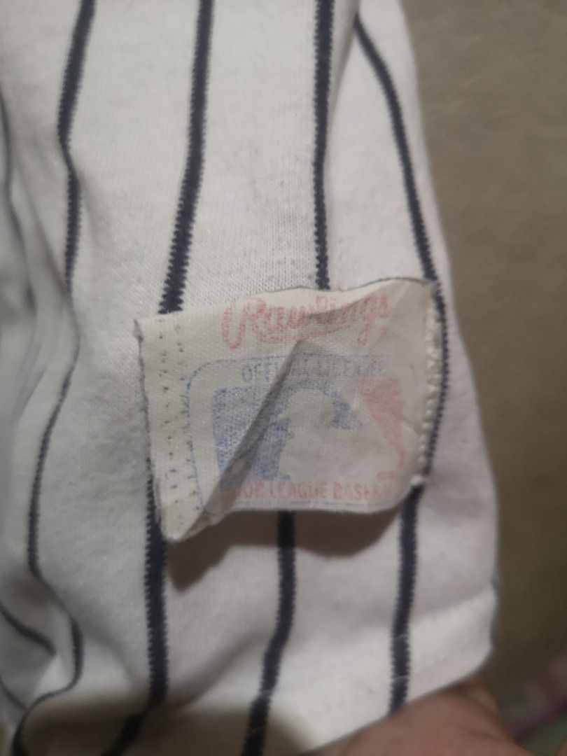 Vintage NY Pinstripes by Rawlings on Carousell