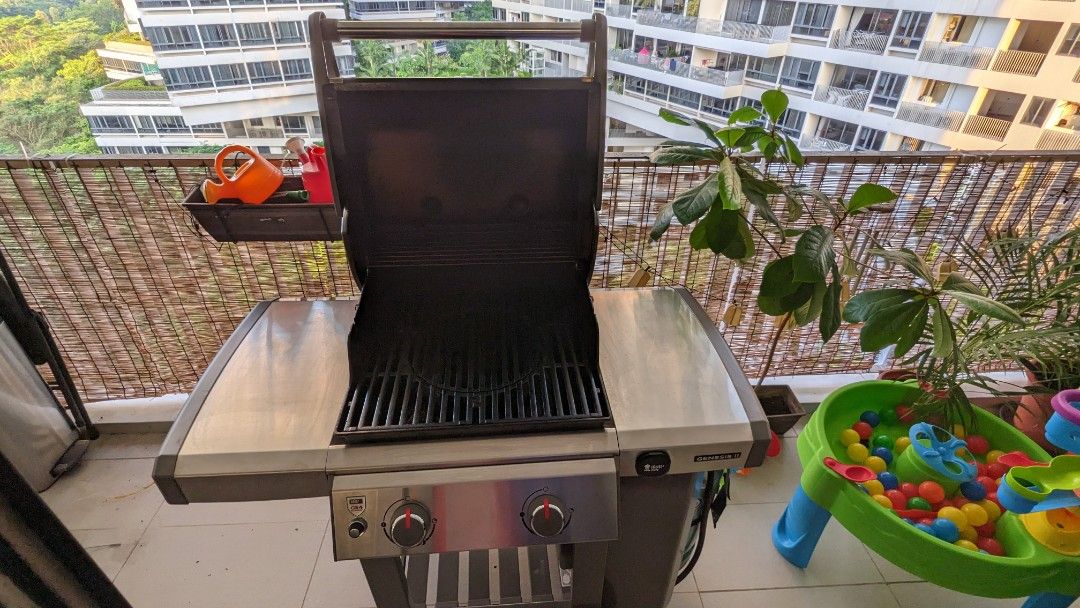 Weber Bbq GS4 high performance, TV & Home Appliances, Kitchen Appliances, BBQ, Grills & Hotpots ...