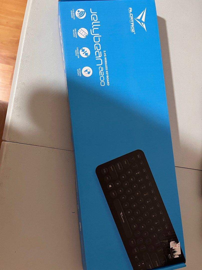Wireless Keyboard, Computers & Tech, Parts & Accessories, Computer Keyboard on Carousell