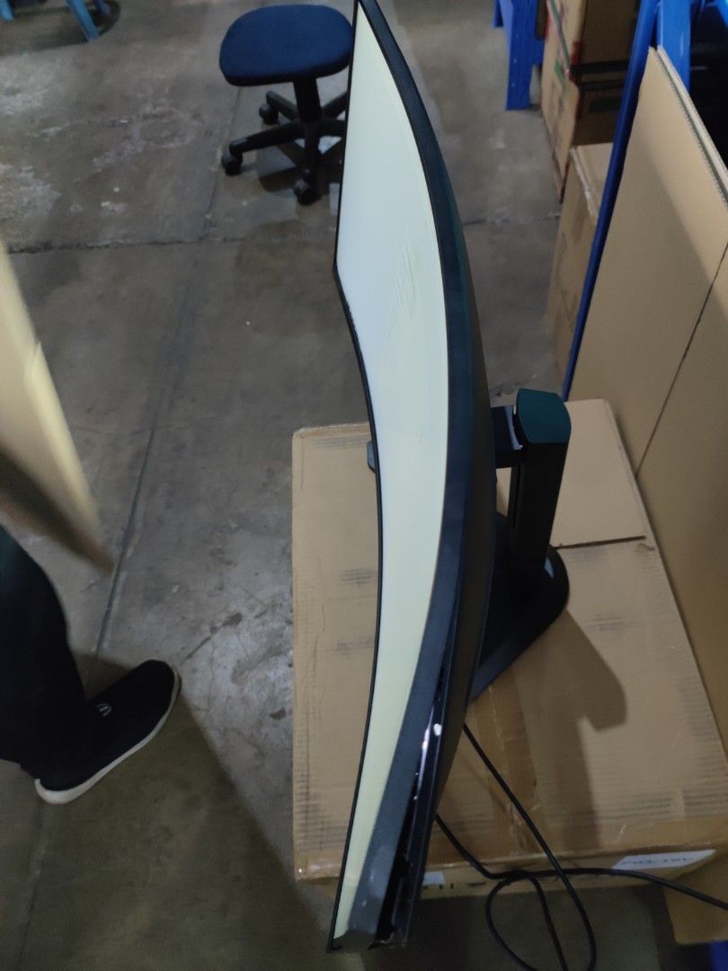 Monitor 34 inch, Computers & Tech, Desktops on Carousell