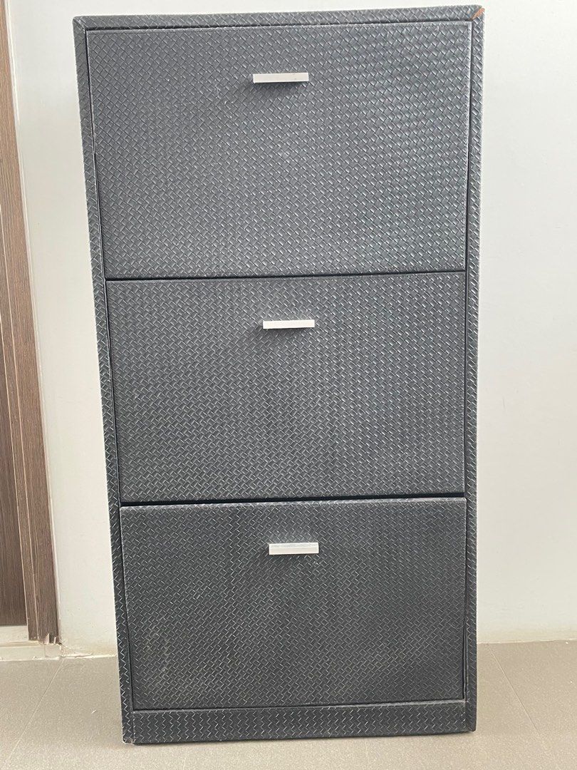 3 compartment shoe rack (big), Furniture & Home Living, Furniture ...
