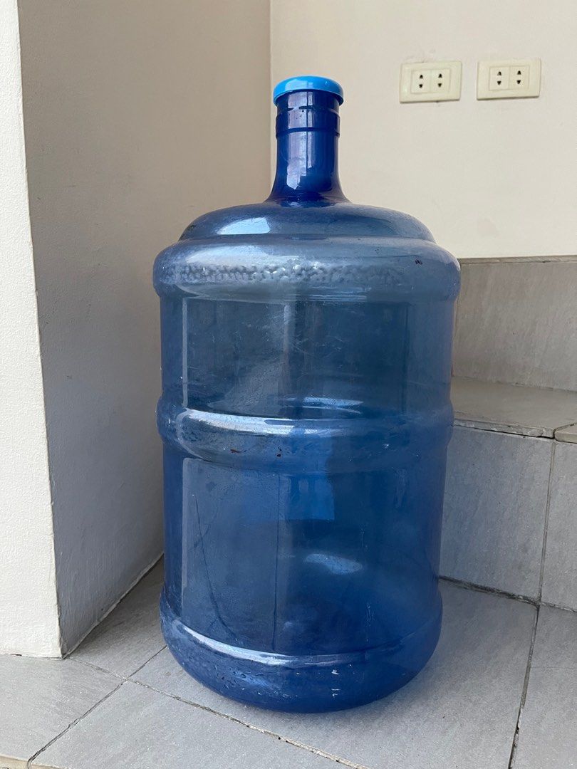 5 gallons Round Mineral Water bottle on Carousell